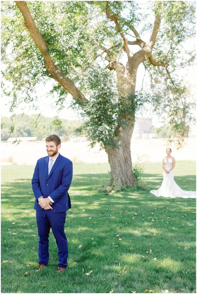 Stunning Deer Flat Ranch Wedding - karlianddavid.com